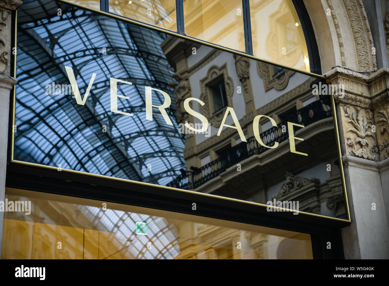 New versace bag house hi-res stock photography and images - Alamy