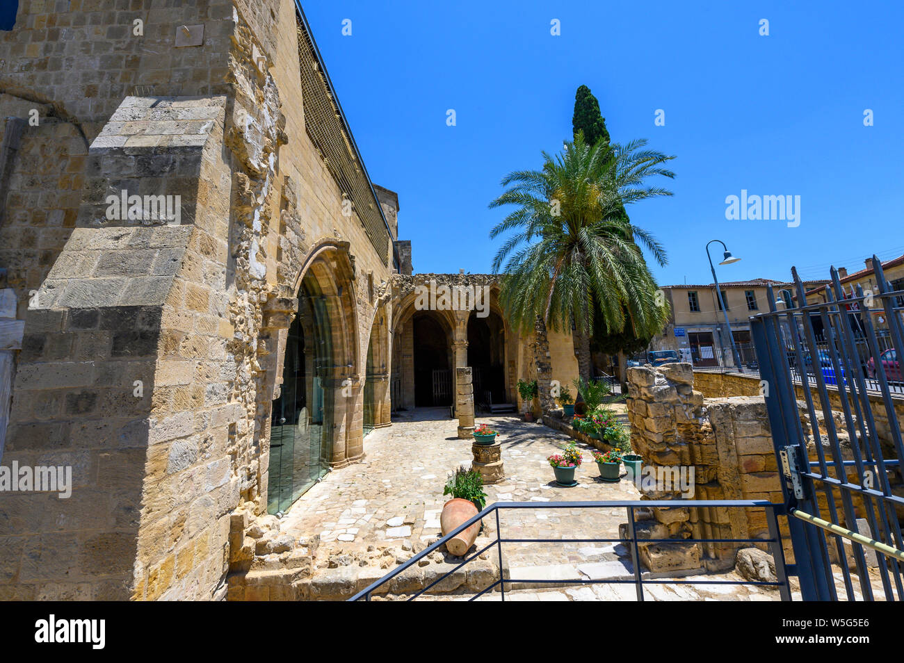 Historic places cyprus hi-res stock photography and images - Alamy