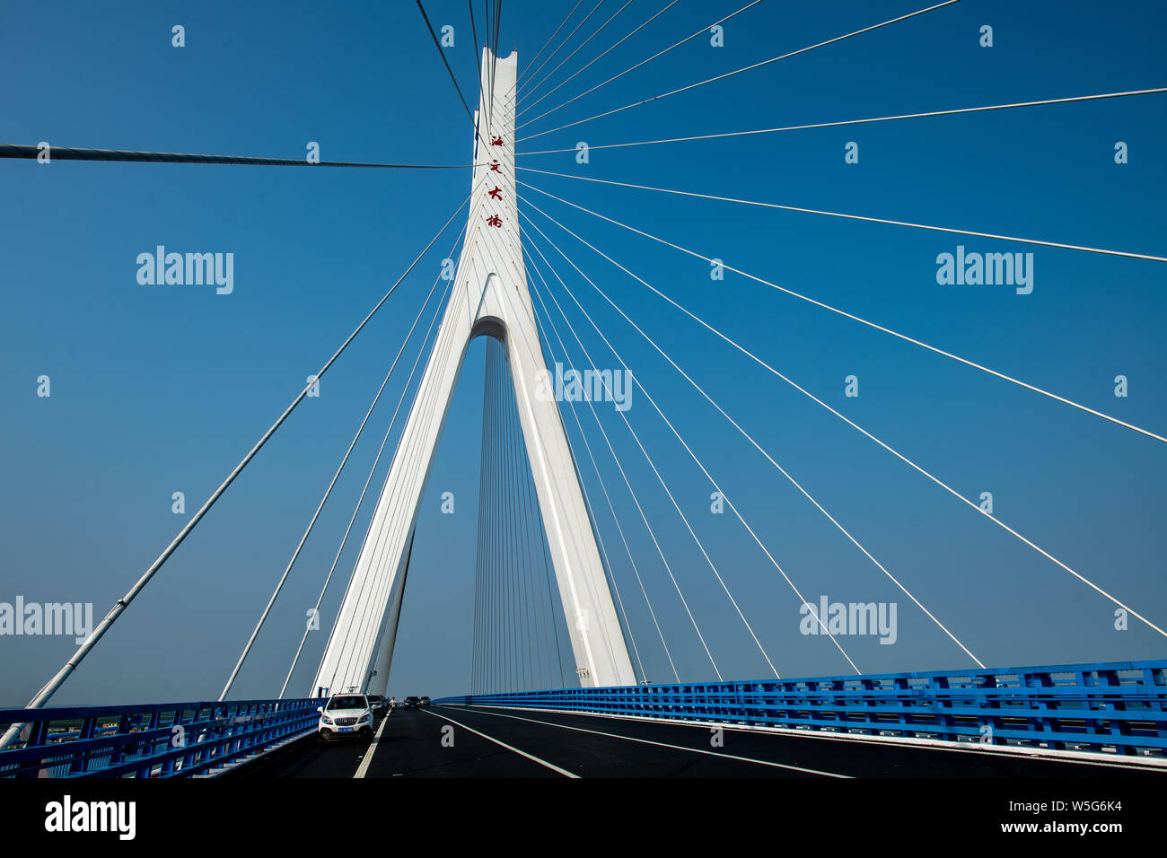 The Haiwen Bridge, China's first cross-sea bridge crossing active ...