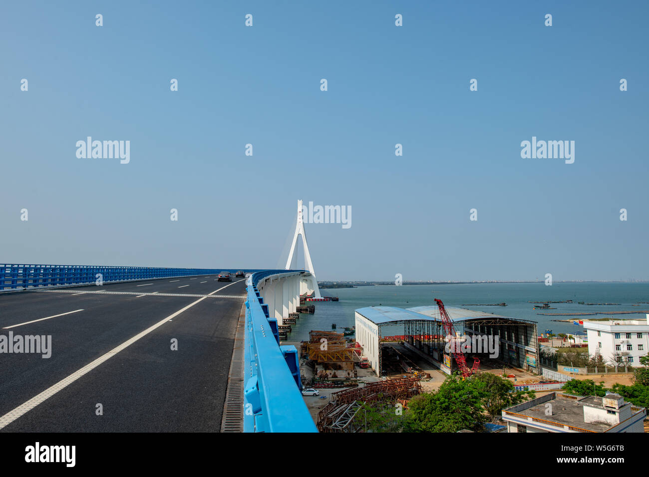 The Haiwen Bridge, China's first cross-sea bridge crossing active ...
