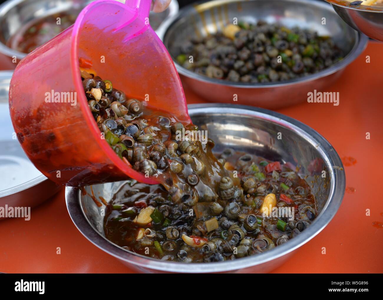 Chinese snail hi-res stock photography and images - Alamy