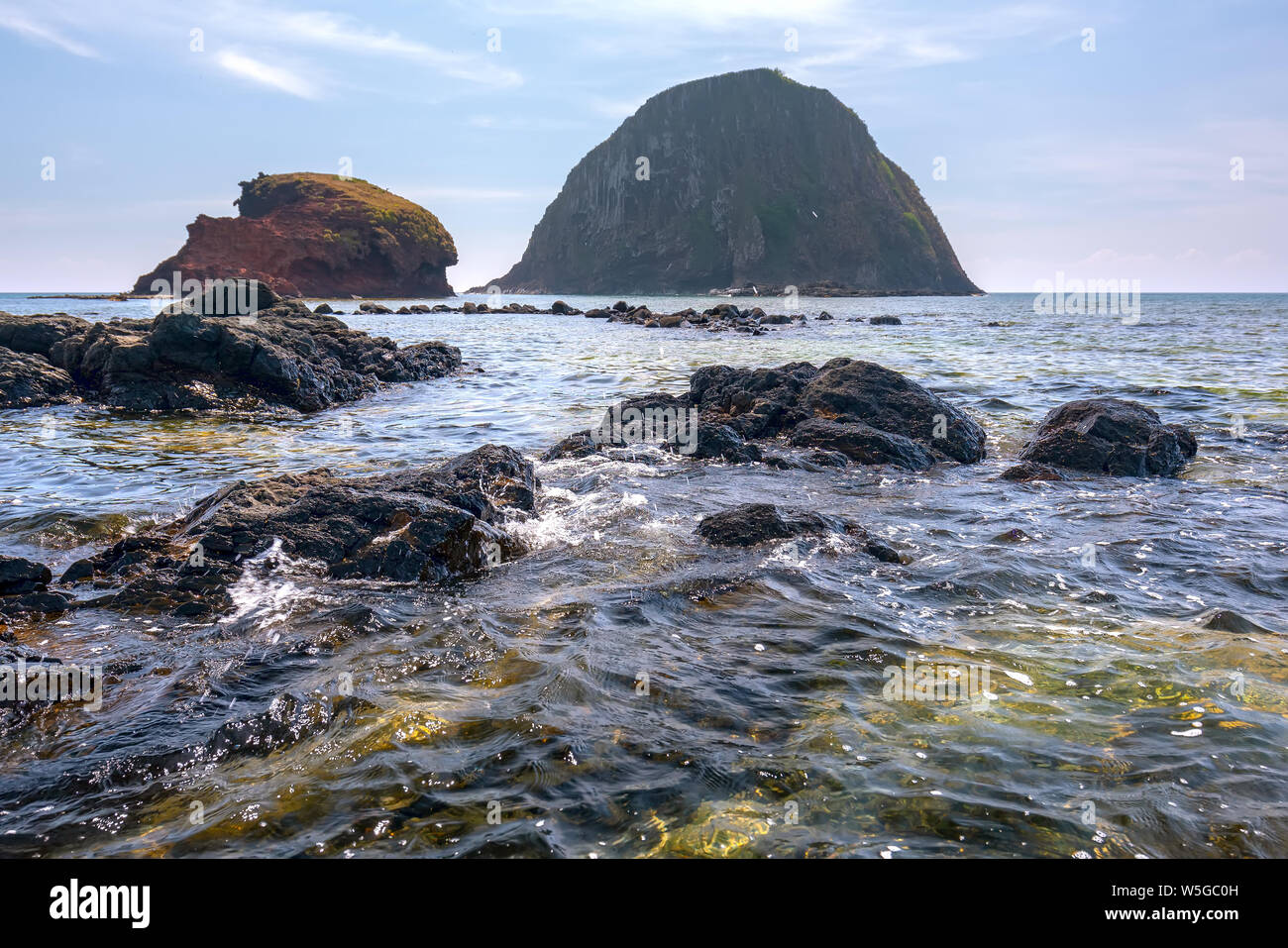 Giant middle finger hi-res stock photography and images - Alamy