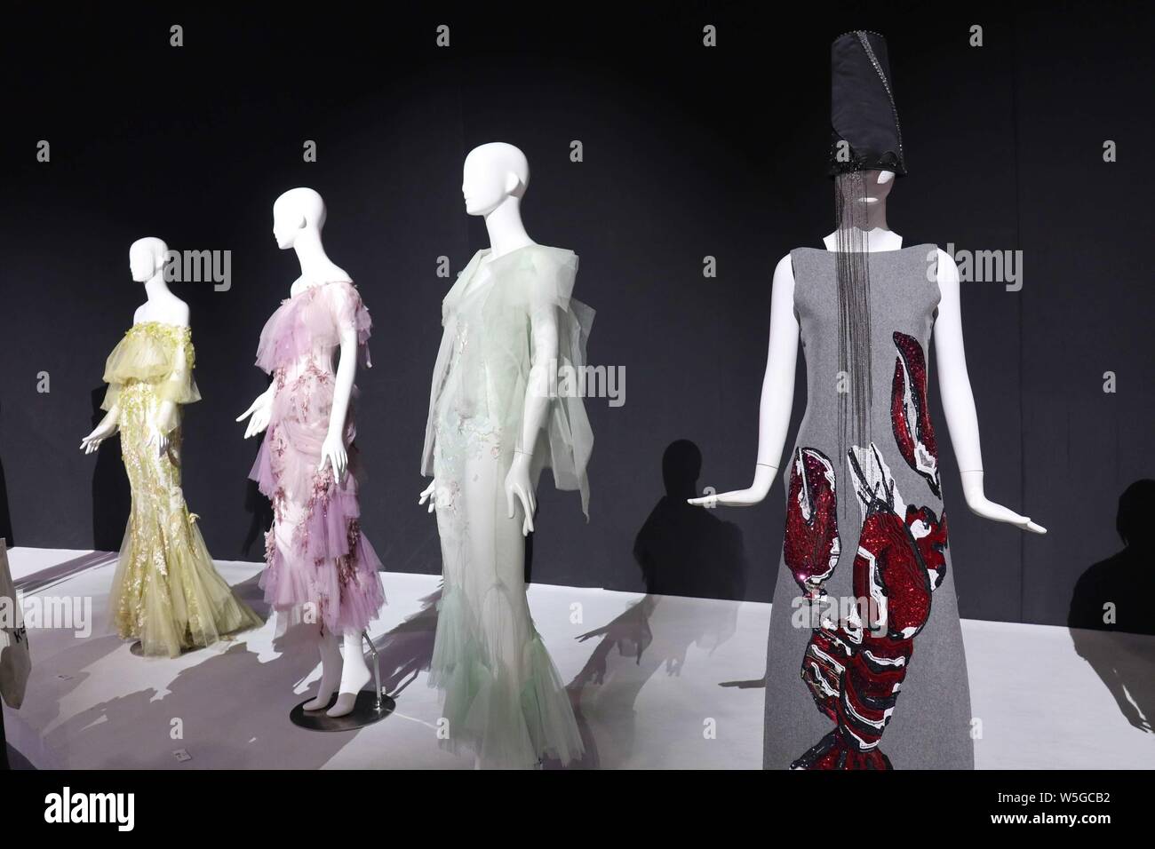 The new creations are displayed at the China Haute Couture Art ...