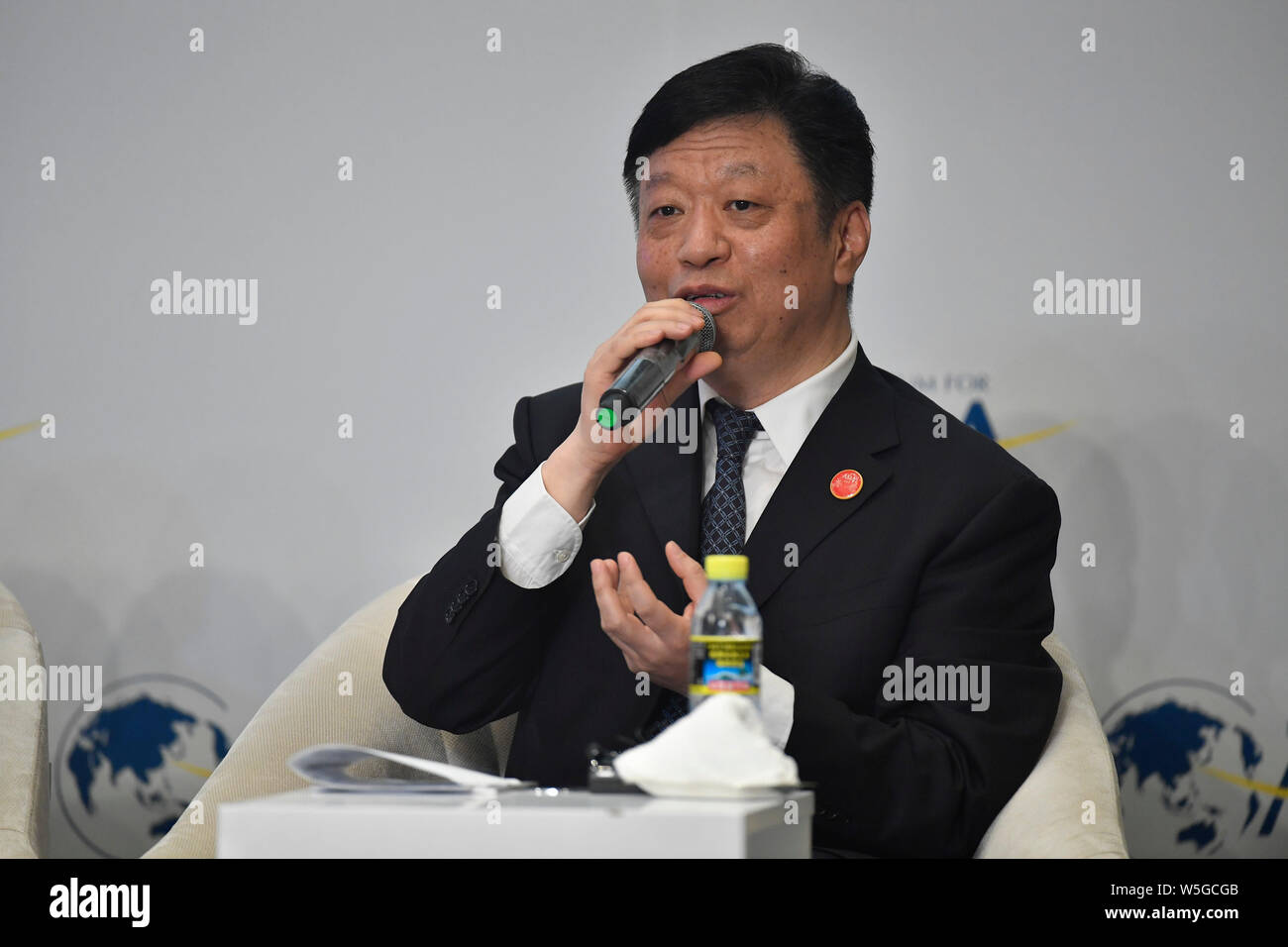 Wang Hong, Director of State Oceanic Administration and Party Member of ...