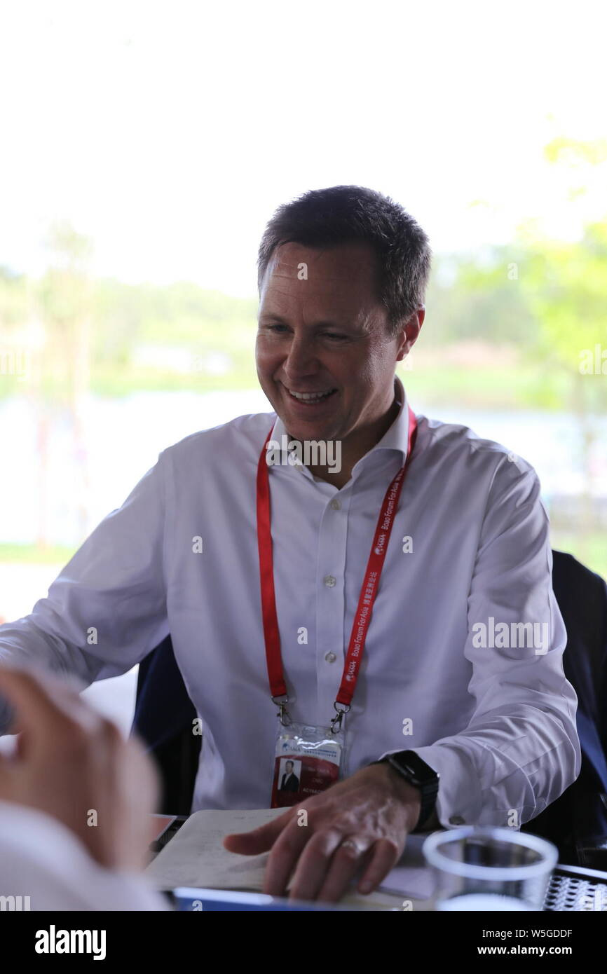 Raven convention hi-res stock photography and images - Alamy