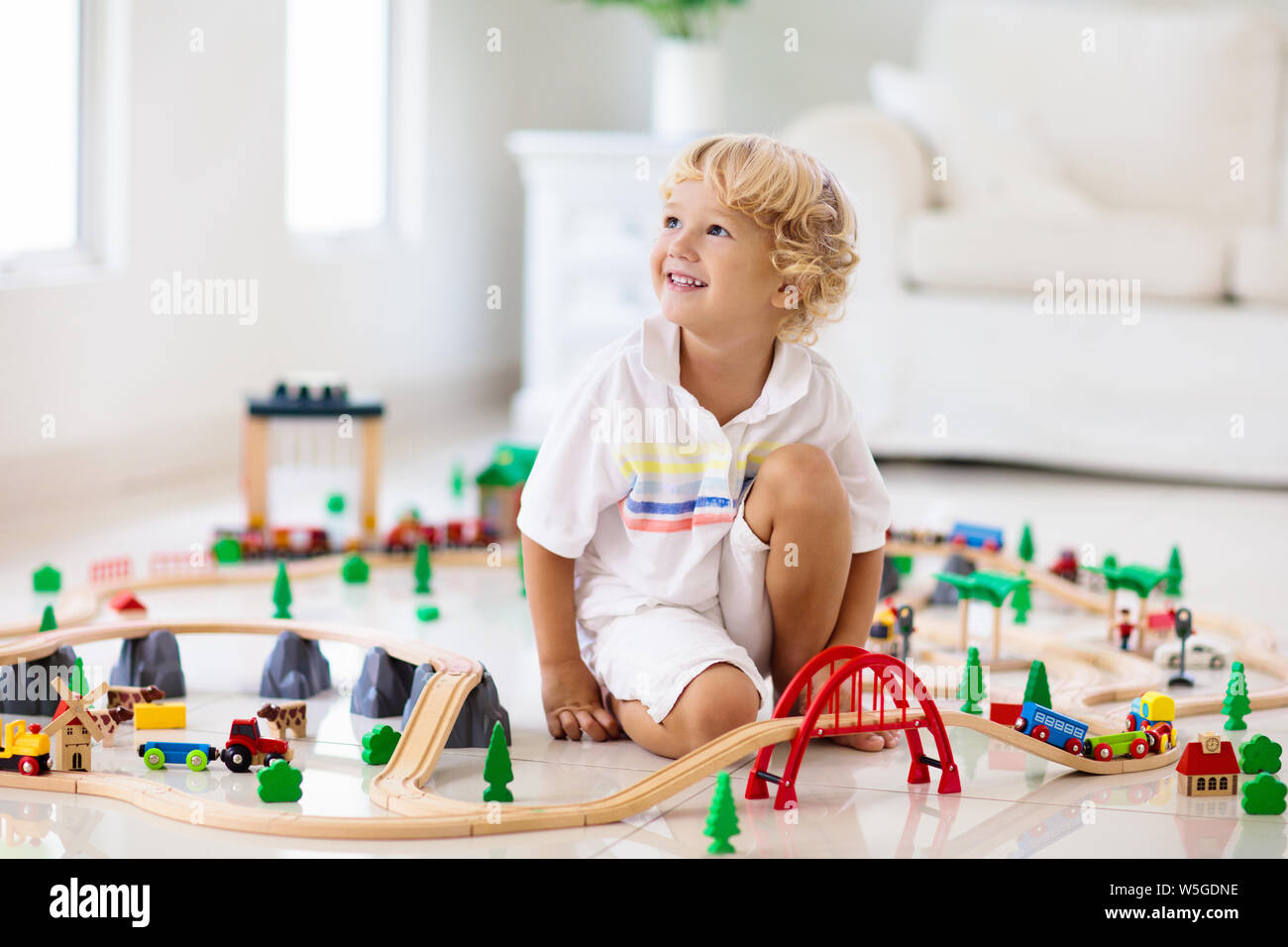 Children playing on rail tracks hi-res stock photography and images - Alamy