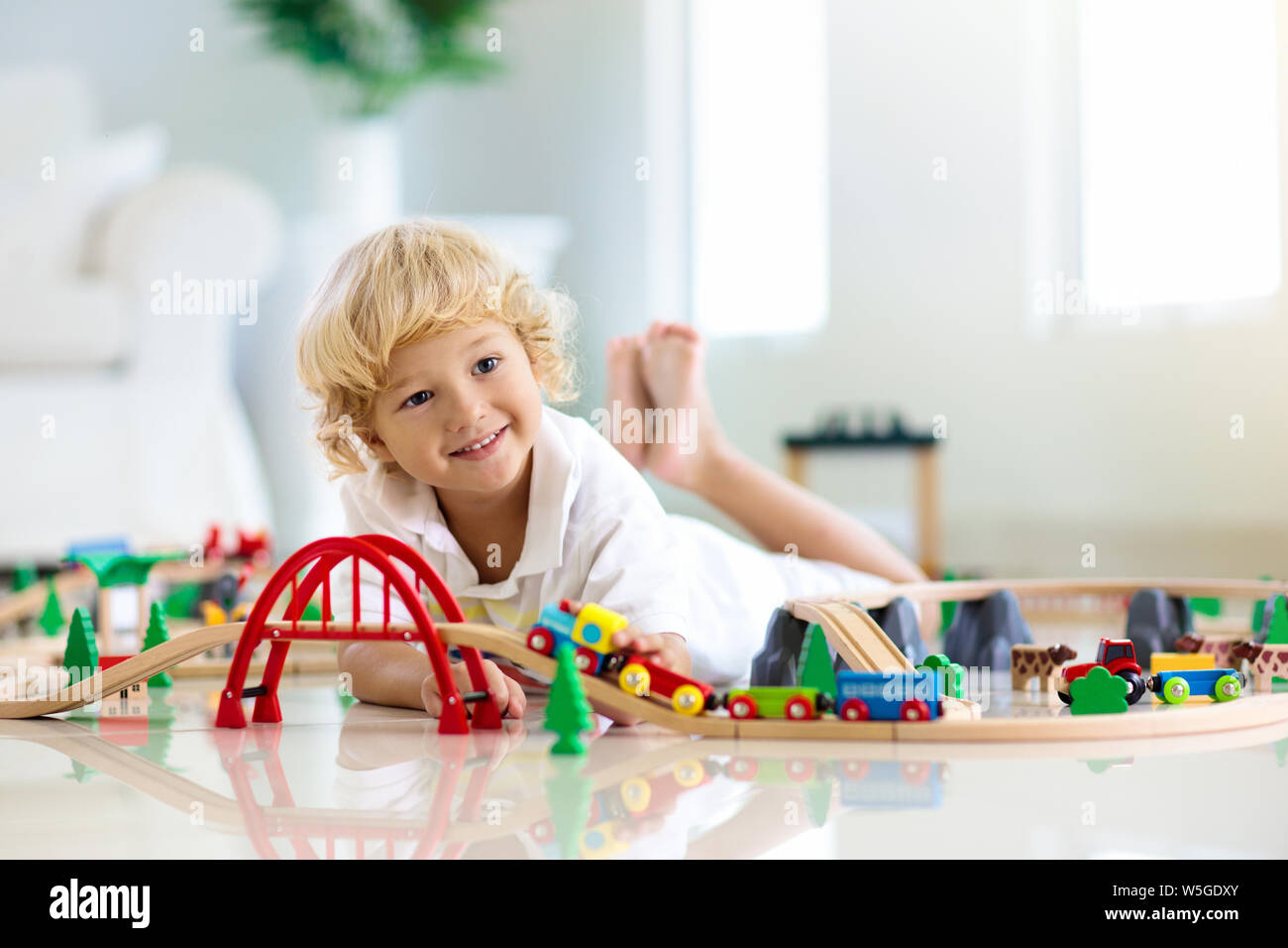 Children playing on rail tracks hi-res stock photography and images - Alamy