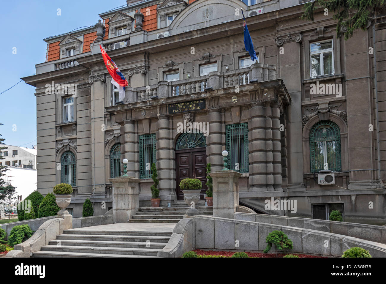Nis town hall hi-res stock photography and images - Alamy