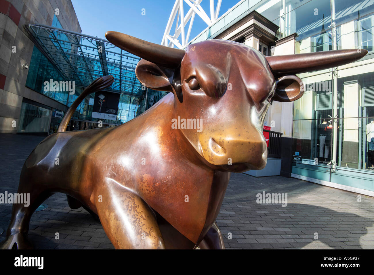 Bull Sculpture at the Bullring in Birmingham City, West Midlands ...