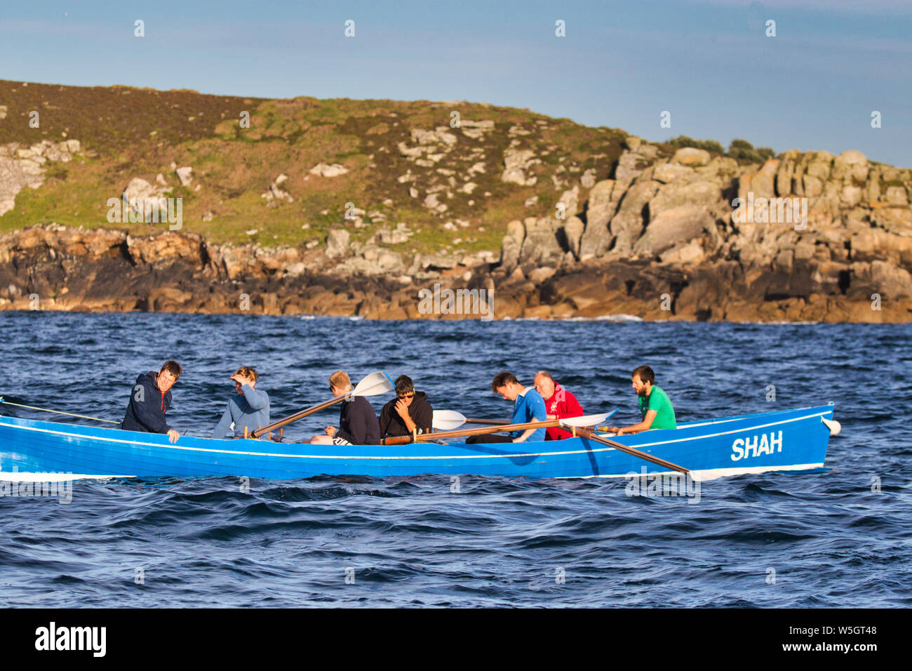 St mary's scilly gig racing hi-res stock photography and images - Alamy