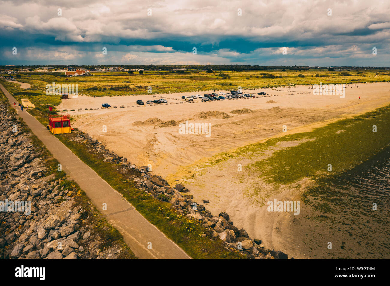 Bull island ireland hi-res stock photography and images - Alamy