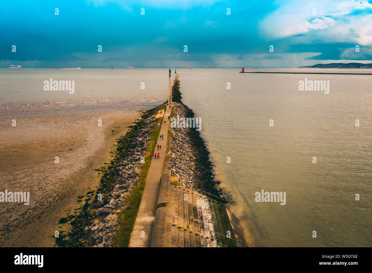 Bull island ireland hi-res stock photography and images - Alamy