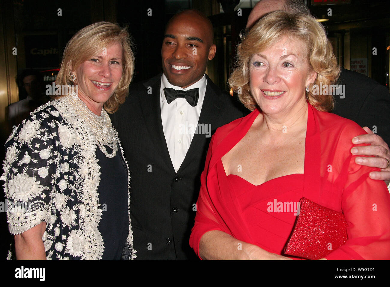 Laurie tisch hi-res stock photography and images - Alamy