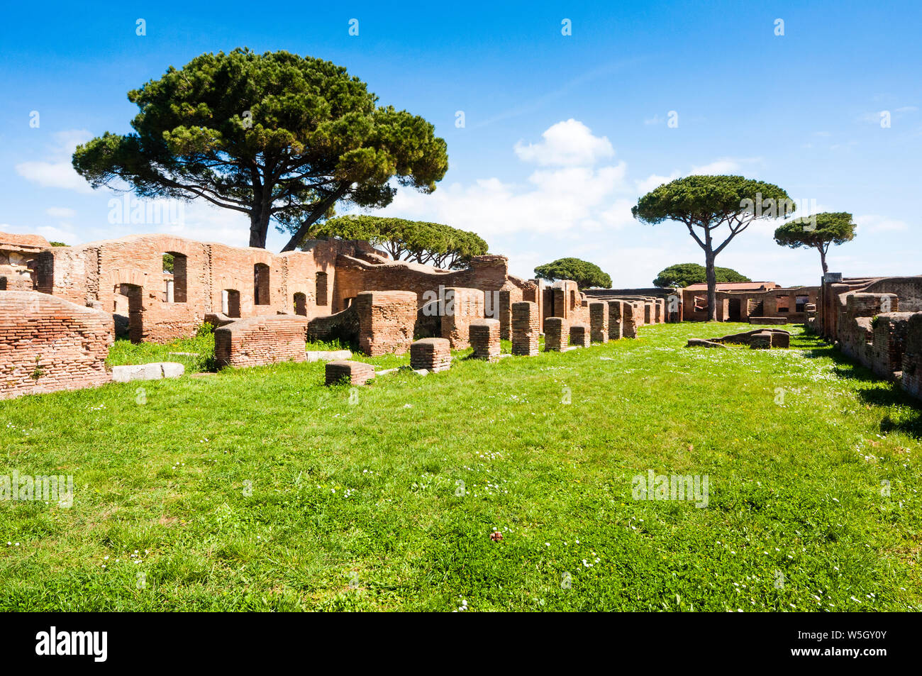 Case a Giardino, Ostia Antica archaeological site, Ostia, Rome province ...