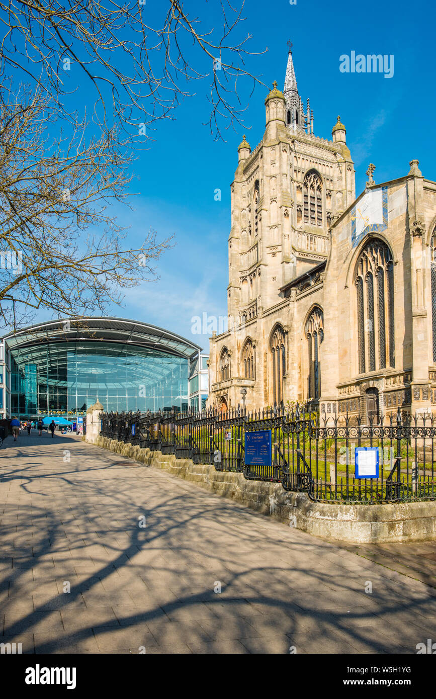 The Forum shopping mall and St. Peter Mancroft church in Norwich City ...