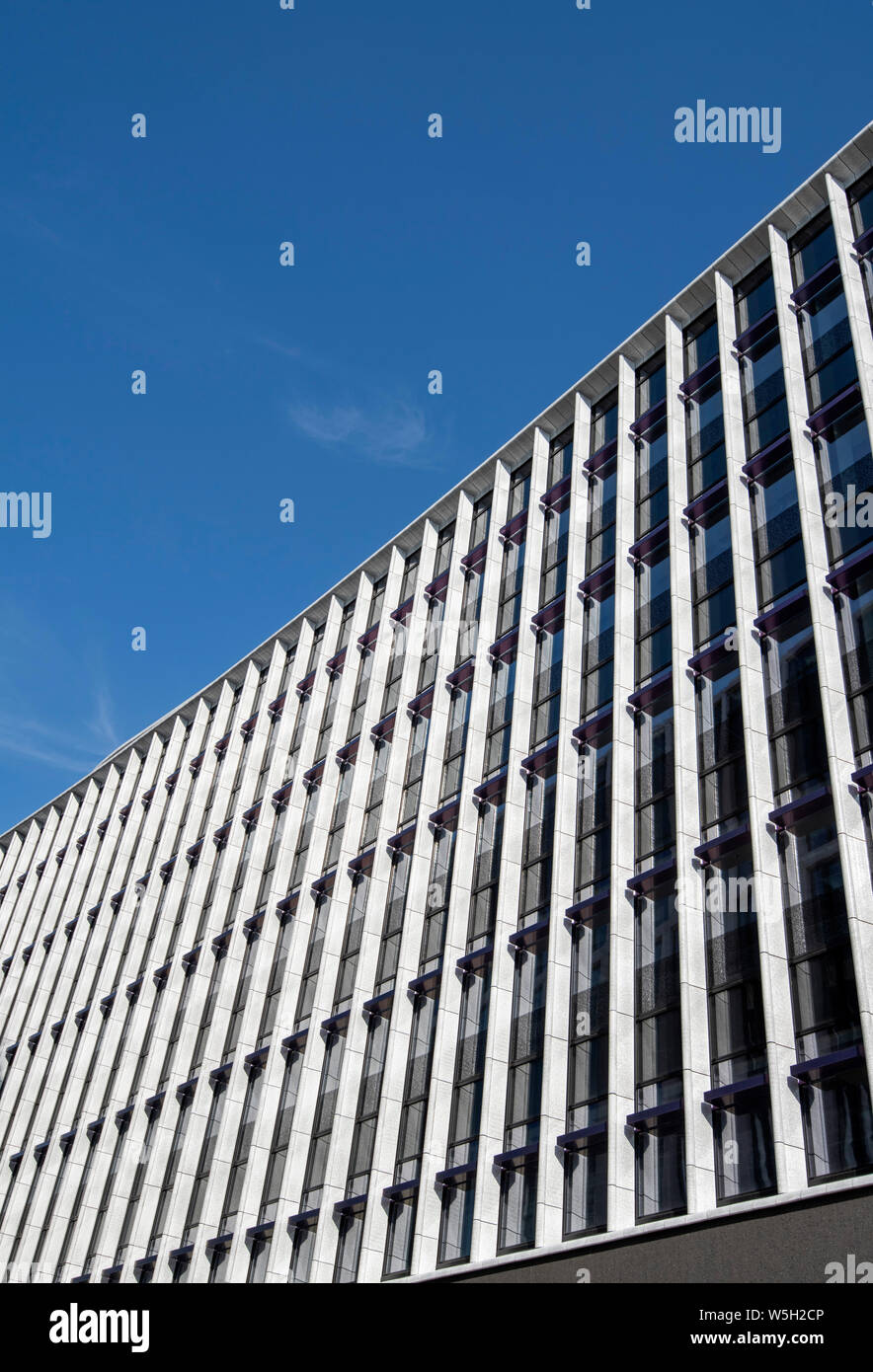 One chamberlain square hi-res stock photography and images - Alamy