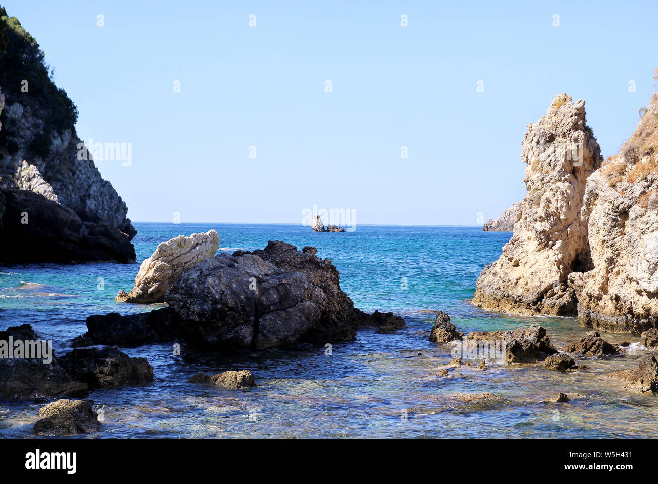 Big stone mountains and rocks coastline as islands in sea or ocean ...