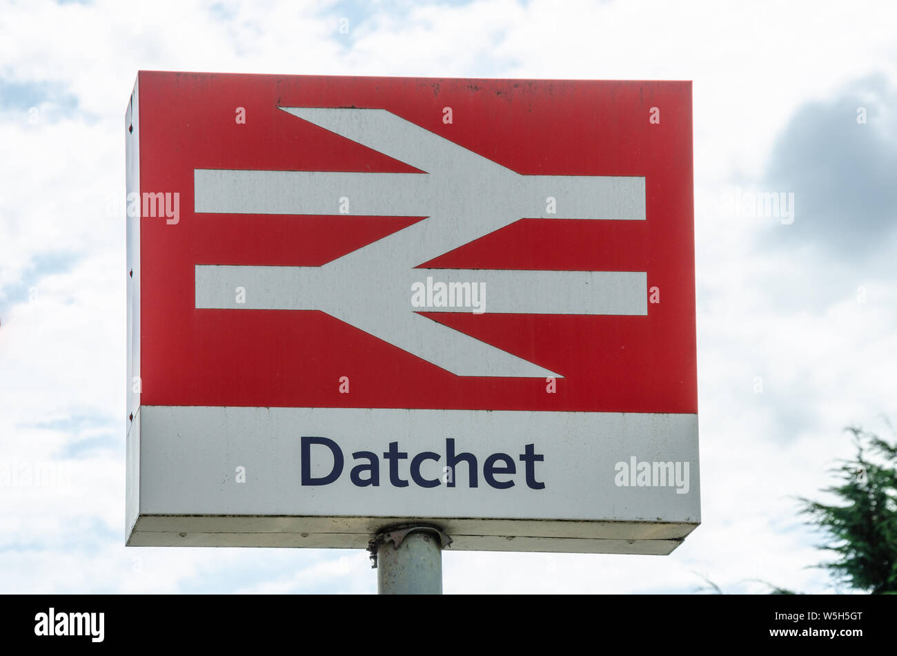 Datchet station hi-res stock photography and images - Alamy