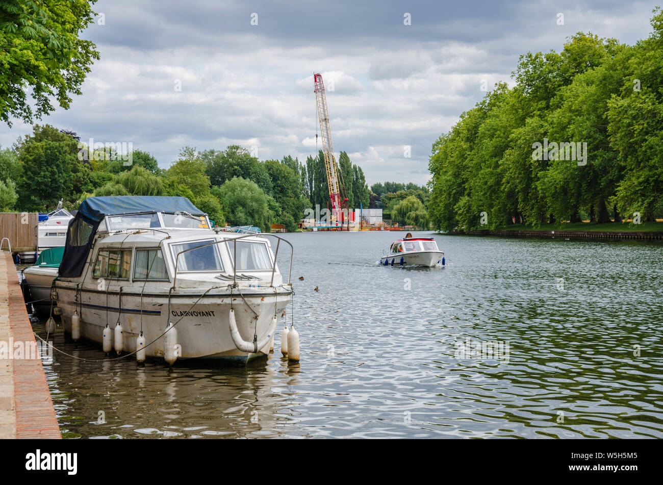 River datchet hi-res stock photography and images - Alamy