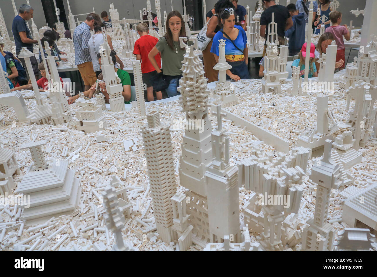 Tate Modern, London, UK. 29th July, 2019. The cubic structural ...
