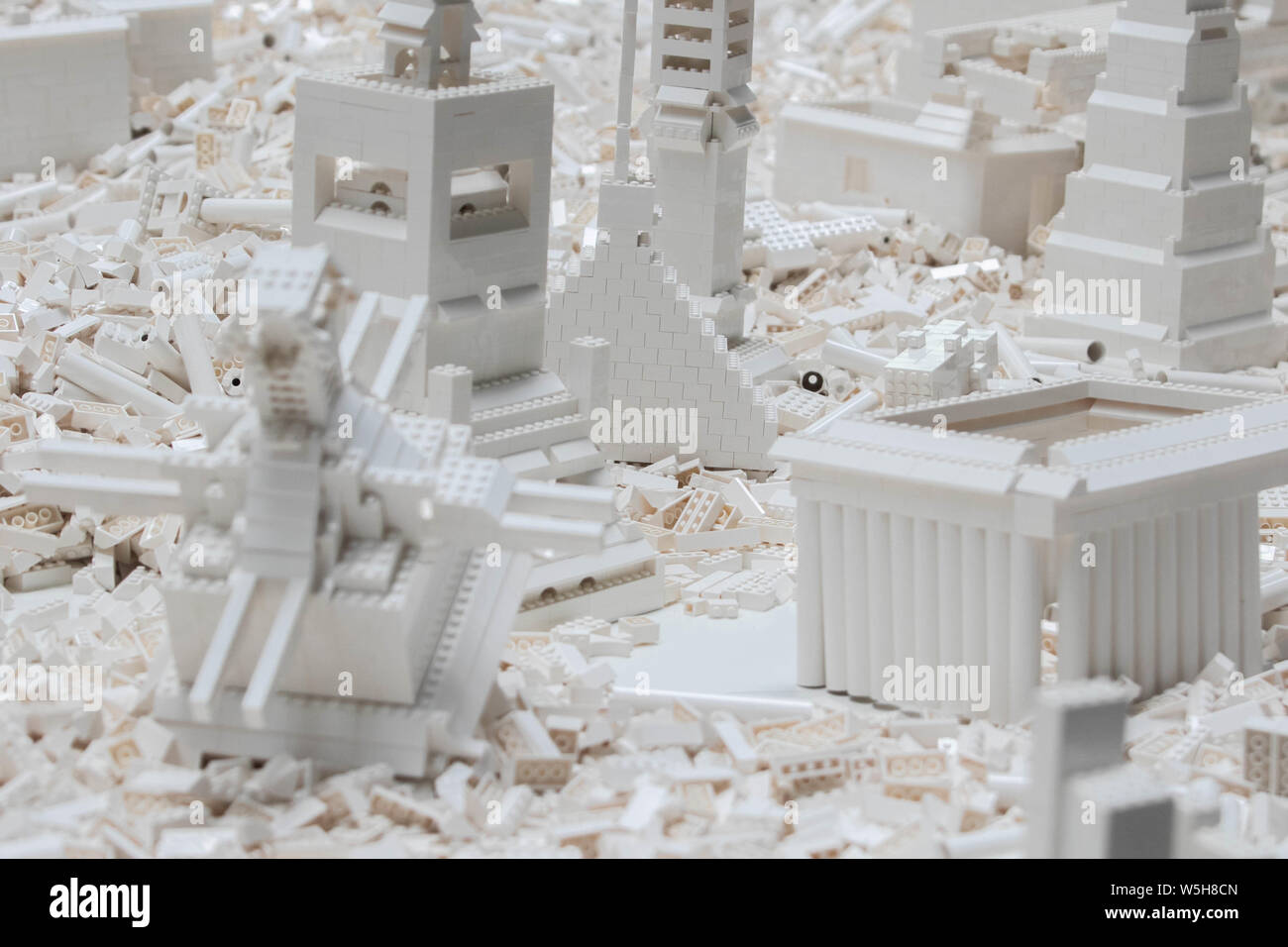 Olafur eliassons cubic structural evolution project 2004 artwork hi-res ...