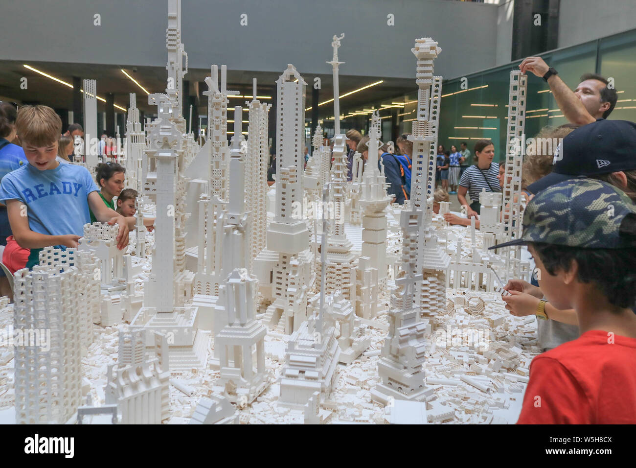 Tate Modern, London, UK. 29th July, 2019. The cubic structural ...