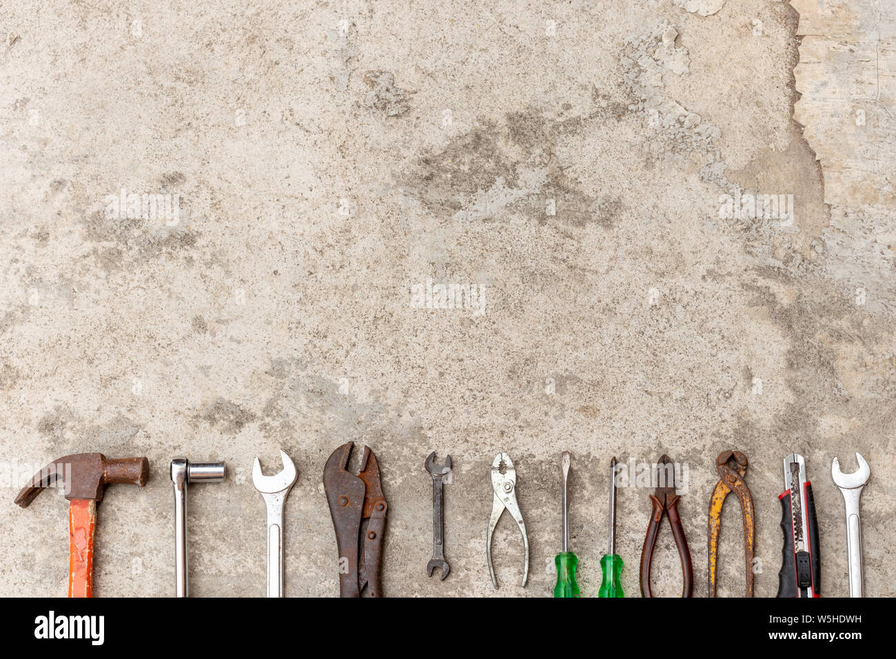Craftsman tools hi-res stock photography and images - Alamy