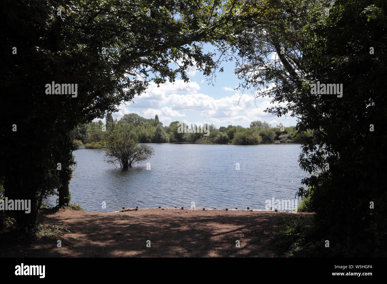 Leybourne Lakes High Resolution Stock Photography and Images - Alamy