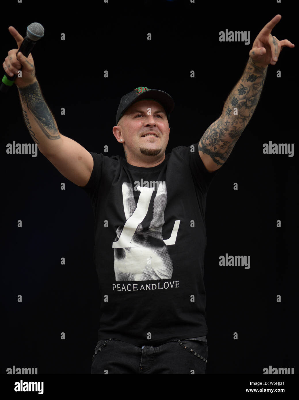 East 17 band hi-res stock photography and images - Alamy