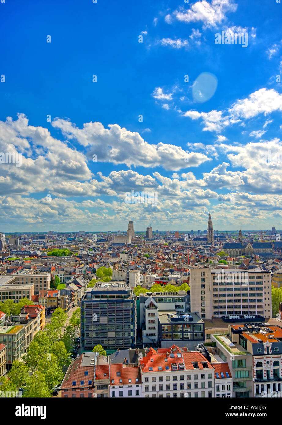 Antwerpen skyline hi-res stock photography and images - Alamy