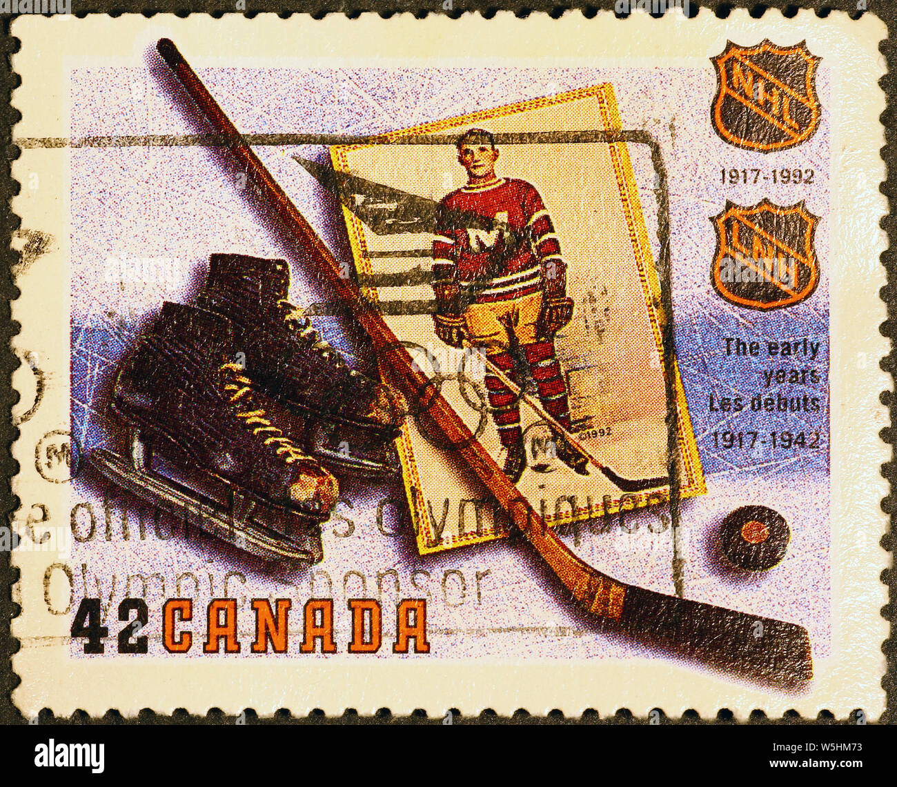 Canada stamp vintage retro hi-res stock photography and images - Alamy