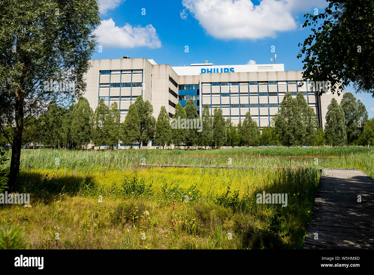 High tech campus hi-res stock photography and images - Alamy