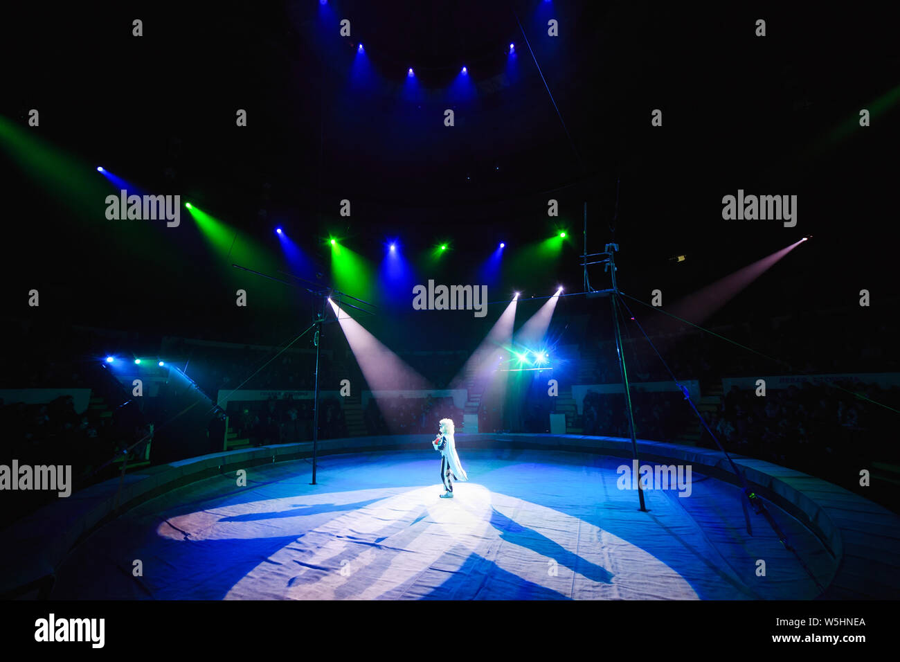 Funny Performance High Resolution Stock Photography and Images - Alamy