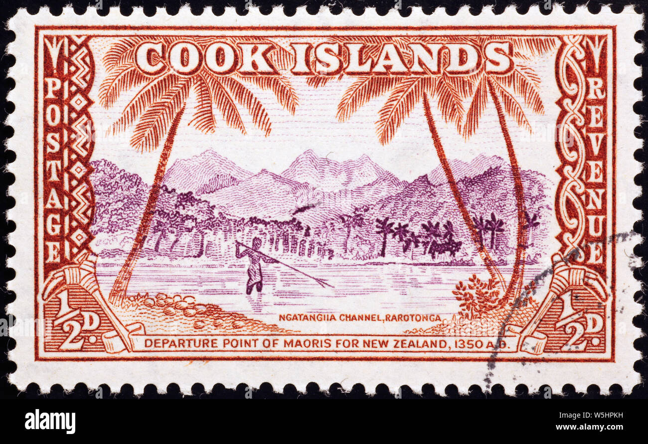 Old beautiful postage stamp of Cook Islands Stock Photo - Alamy
