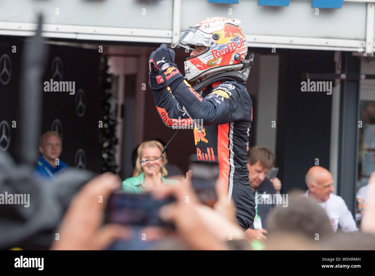 Max VERSTAPPEN (NED, Aston Martin Red Bull Racing) cheers in the parc ...
