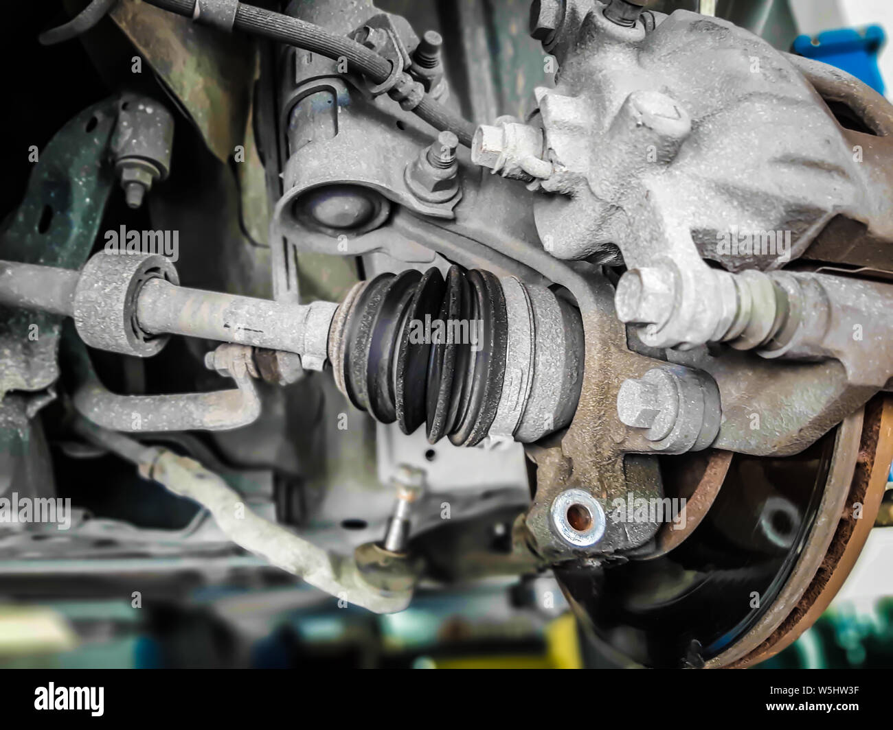 Close up of car engine camshaft gear and chain Stock Photo - Alamy