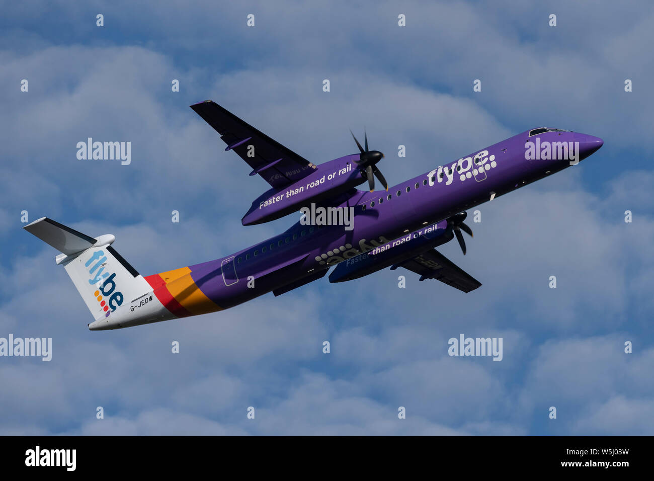 A Flybe De Havilland Canada Dash 8 Q400 takes off from Manchester ...