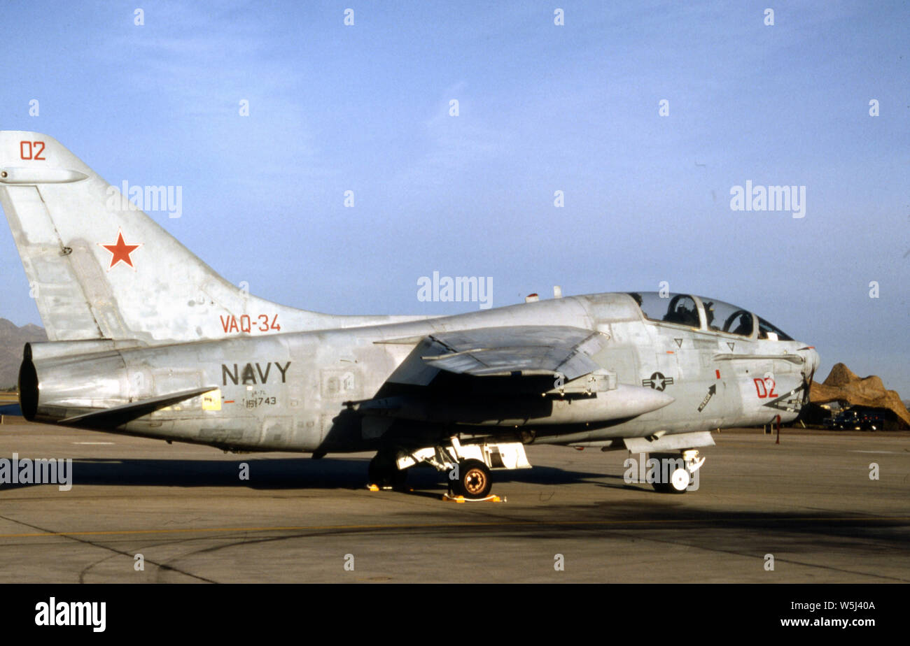 US NAVY / United States Navy Ling-Temco-Vought LTV EA-7L Corsair II ...