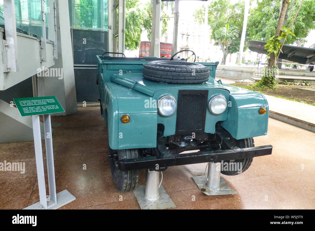Fidel Castros Land Rover Havana Cuba Stock Photo - Alamy