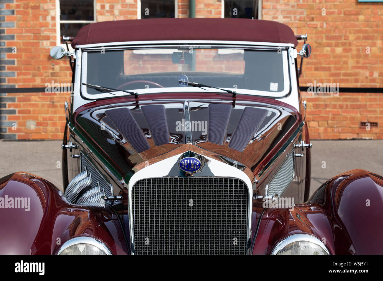 Delage d8 120 chapron cabriolet hi-res stock photography and images - Alamy
