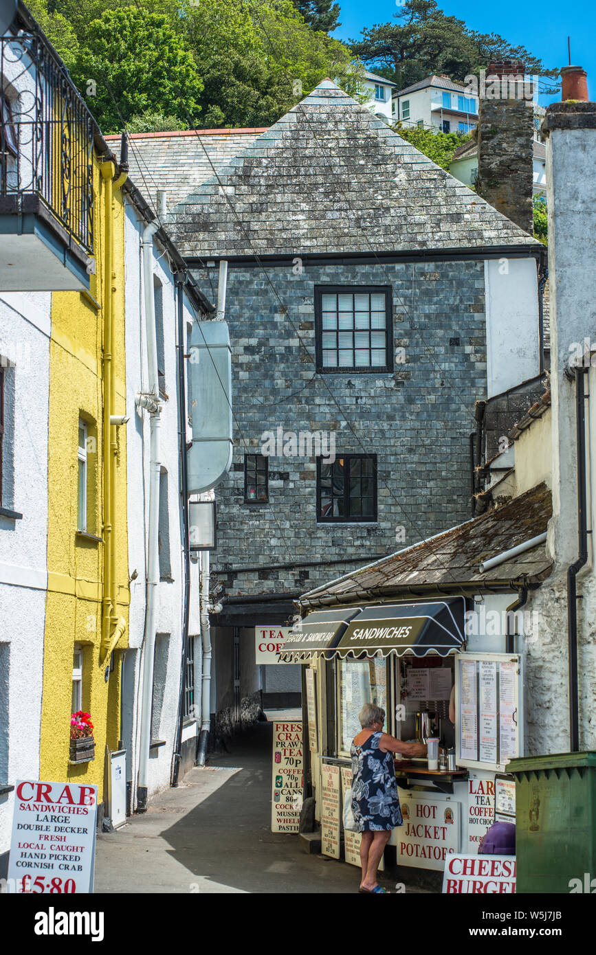 Sandwich bar and characterful houses at Looe coastal village. Cornwall ...