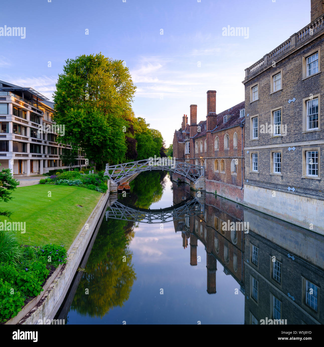 Newtons bridge hi-res stock photography and images - Alamy
