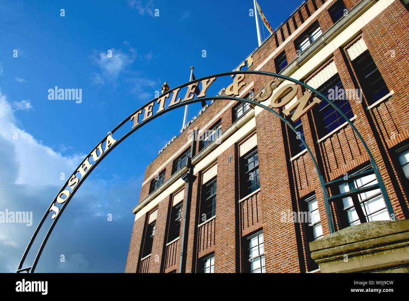 Tetley brewery leeds hi-res stock photography and images - Alamy