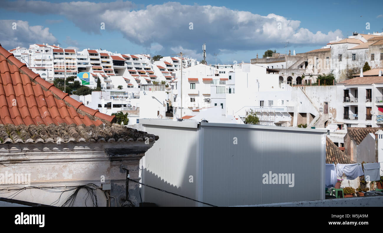 Albufeira old town square hi-res stock photography and images - Alamy