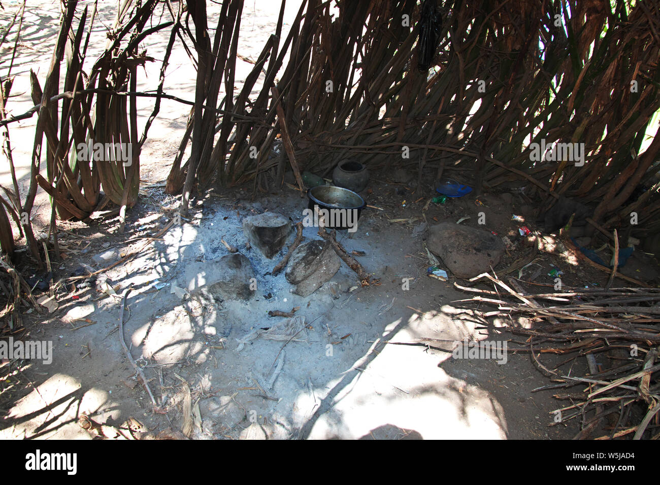 Bushmens hi-res stock photography and images - Alamy