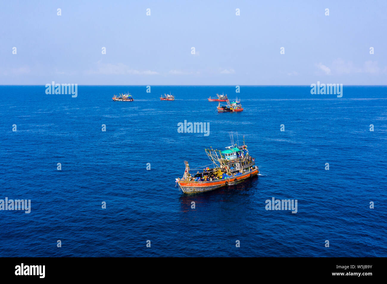 Overfishing hi-res stock photography and images - Alamy