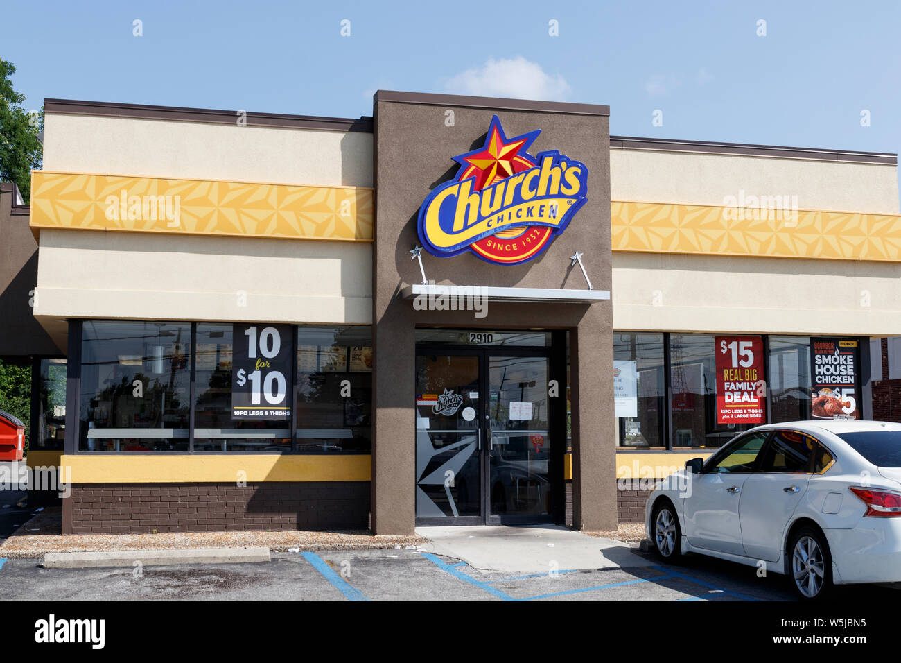 Indianapolis - Circa July 2019: Church's Chicken fast food restaurant ...