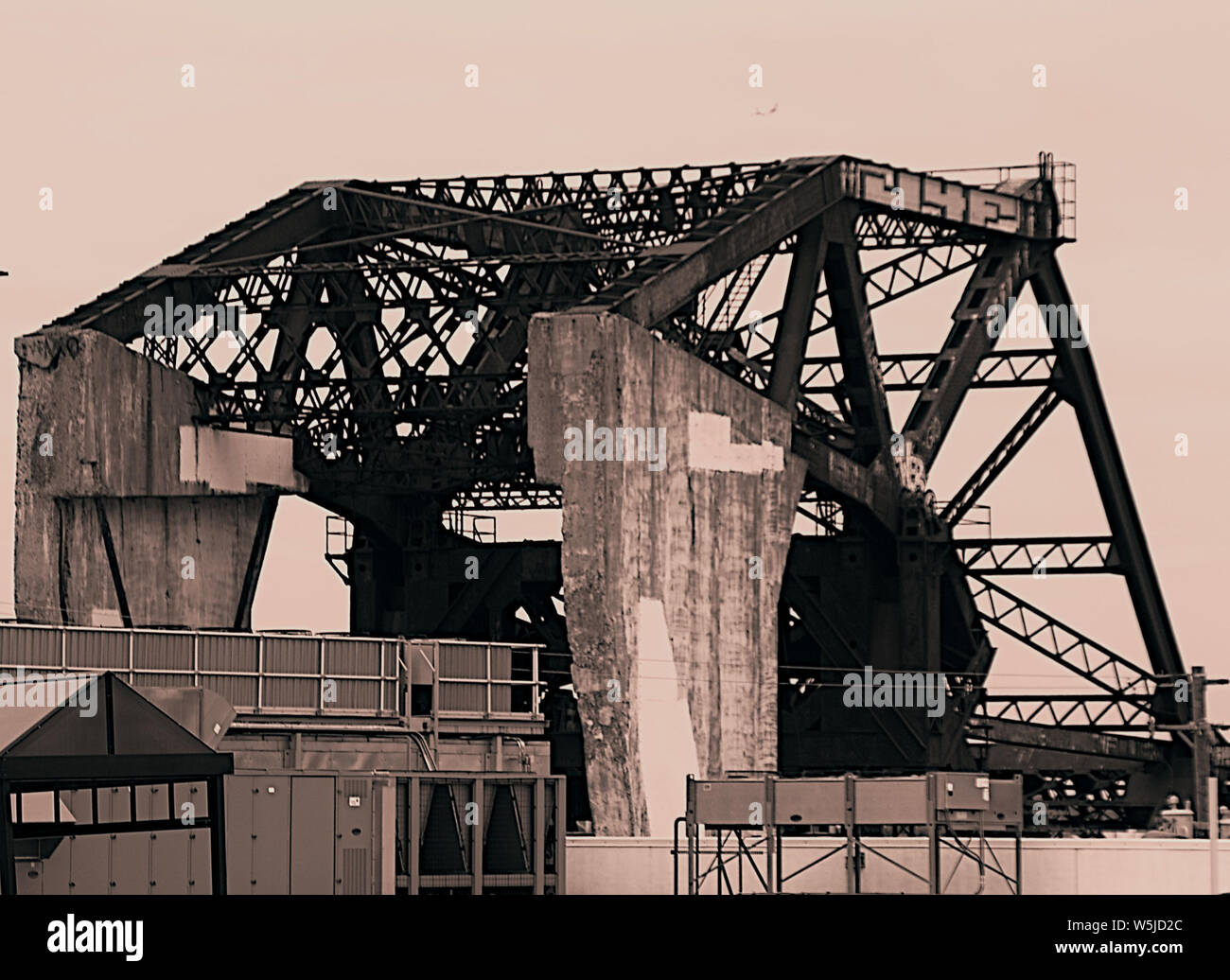 concrete and steel structure Stock Photo - Alamy