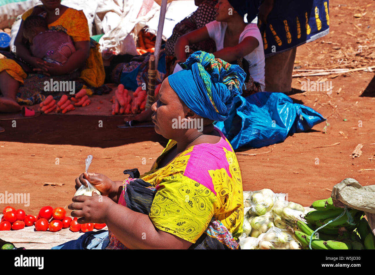 Nigerian culture male female hi-res stock photography and images - Alamy