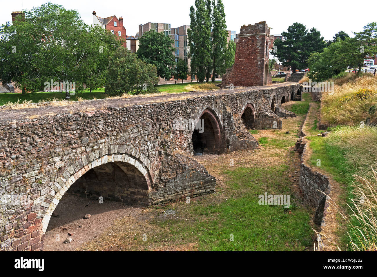 the medieval exe bridge in the city of exeter, devon, england, britain ...